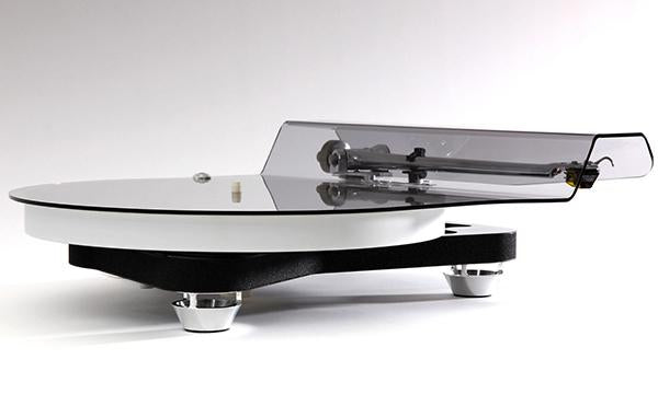 Rega Naia Turntable with Graphene Plinth and Ceramic Platter ...